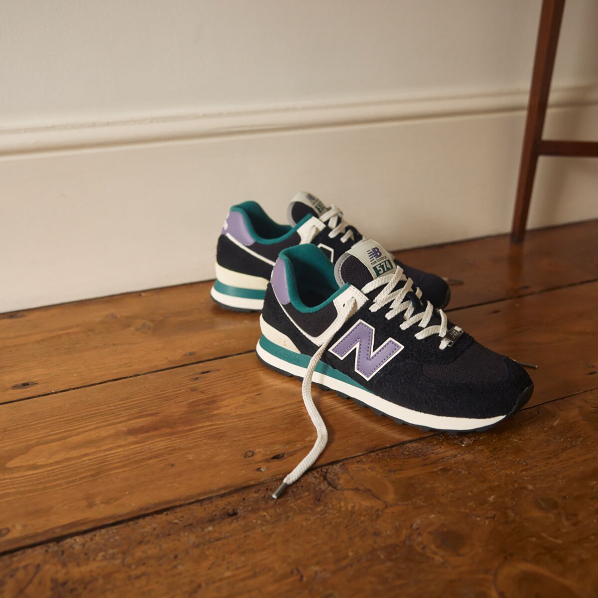 New Balance 574 Black Green