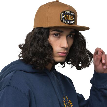 Girls With Snapbacks And Vans